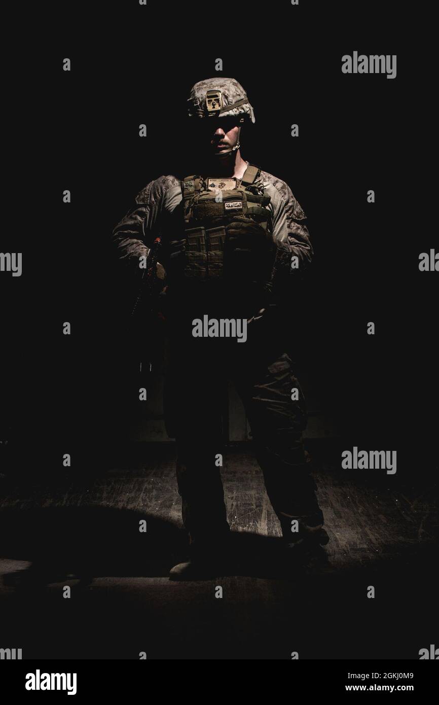 Chris barry hi-res stock photography and images - Alamy