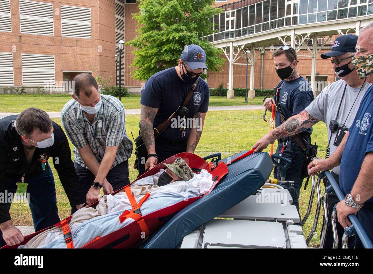 Navy region mid atlantic fire and emergency services hi-res stock ...