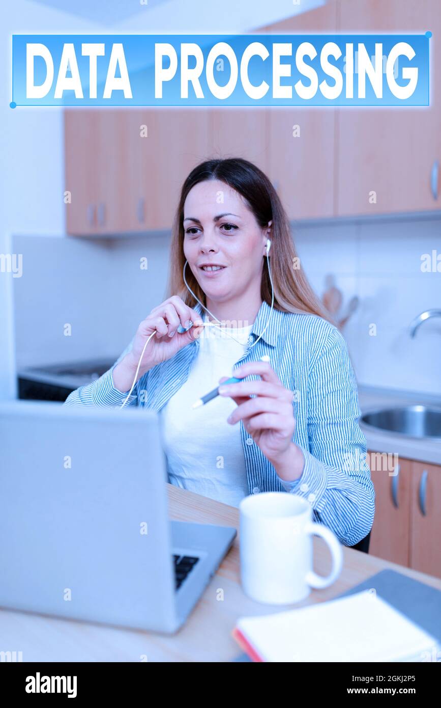 Conceptual Display Data Processing Concept Meaning Collection And Manipulation Of Items Of Data