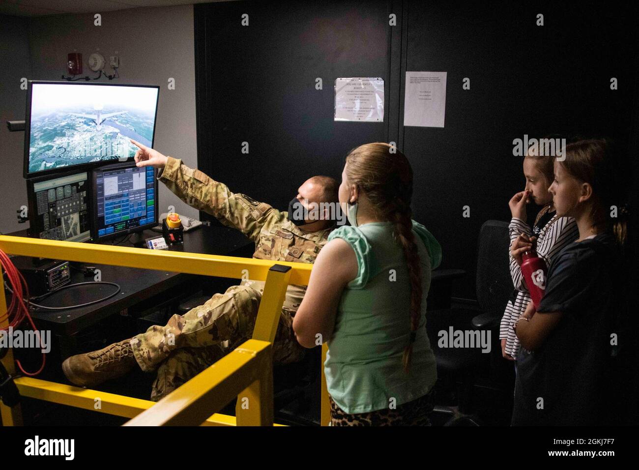 U.S. Air Force Master Sgt. Serjey Ficeli, Air Mobility Command ...