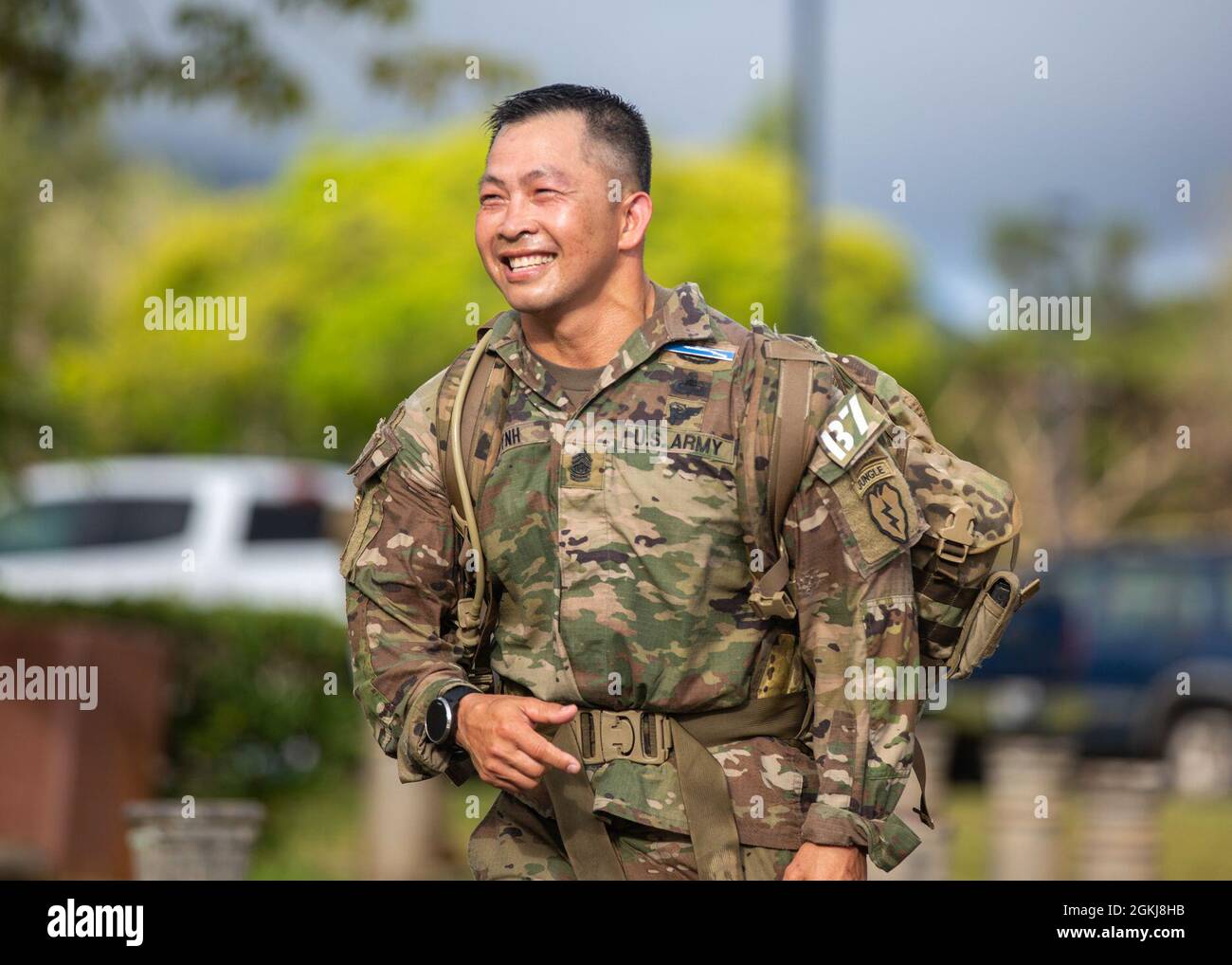 Expert soldier badge hi-res stock photography and images - Alamy