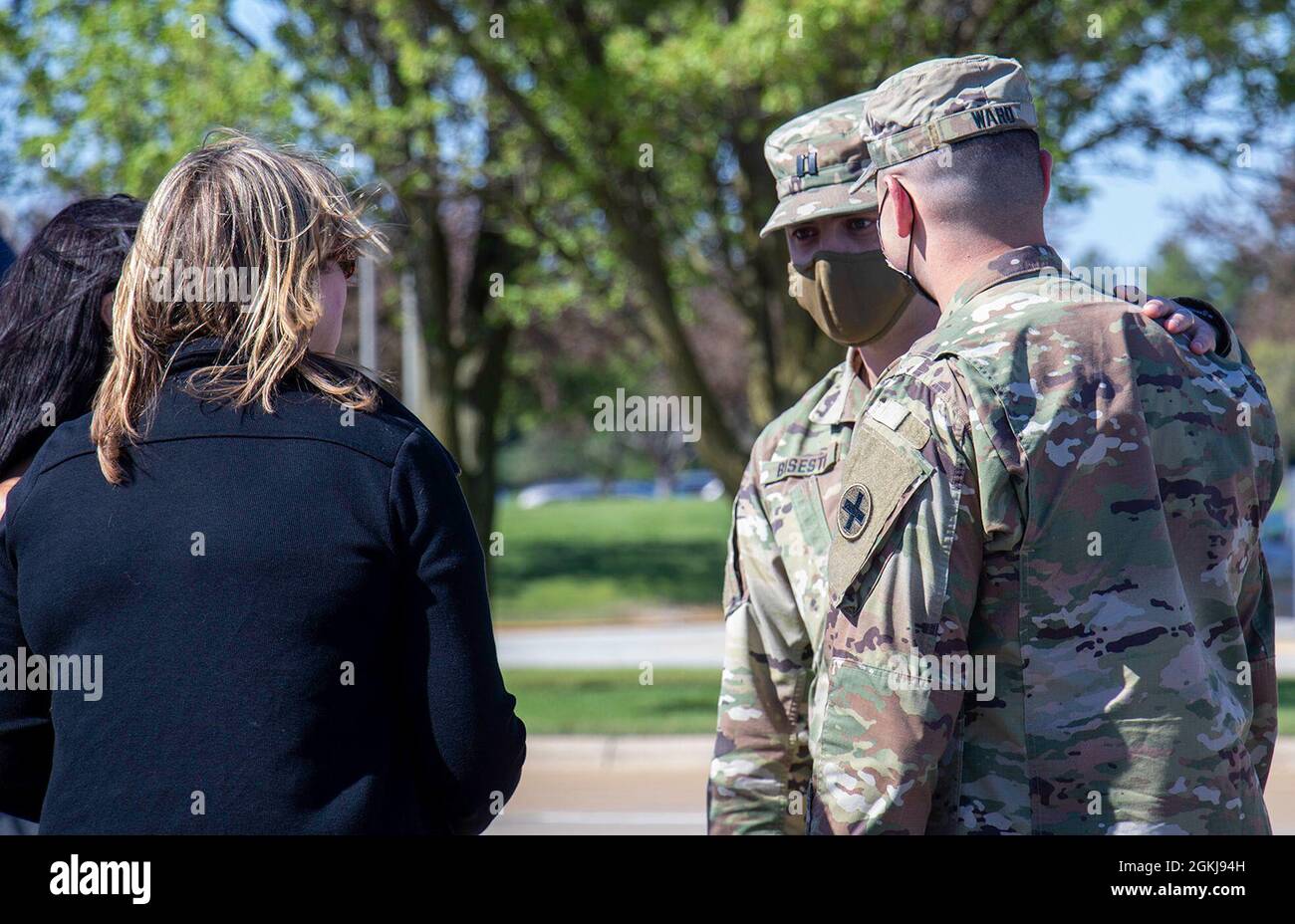 Soldiers from the 33rd Infantry Brigade Combat Team, based in Urbana ...