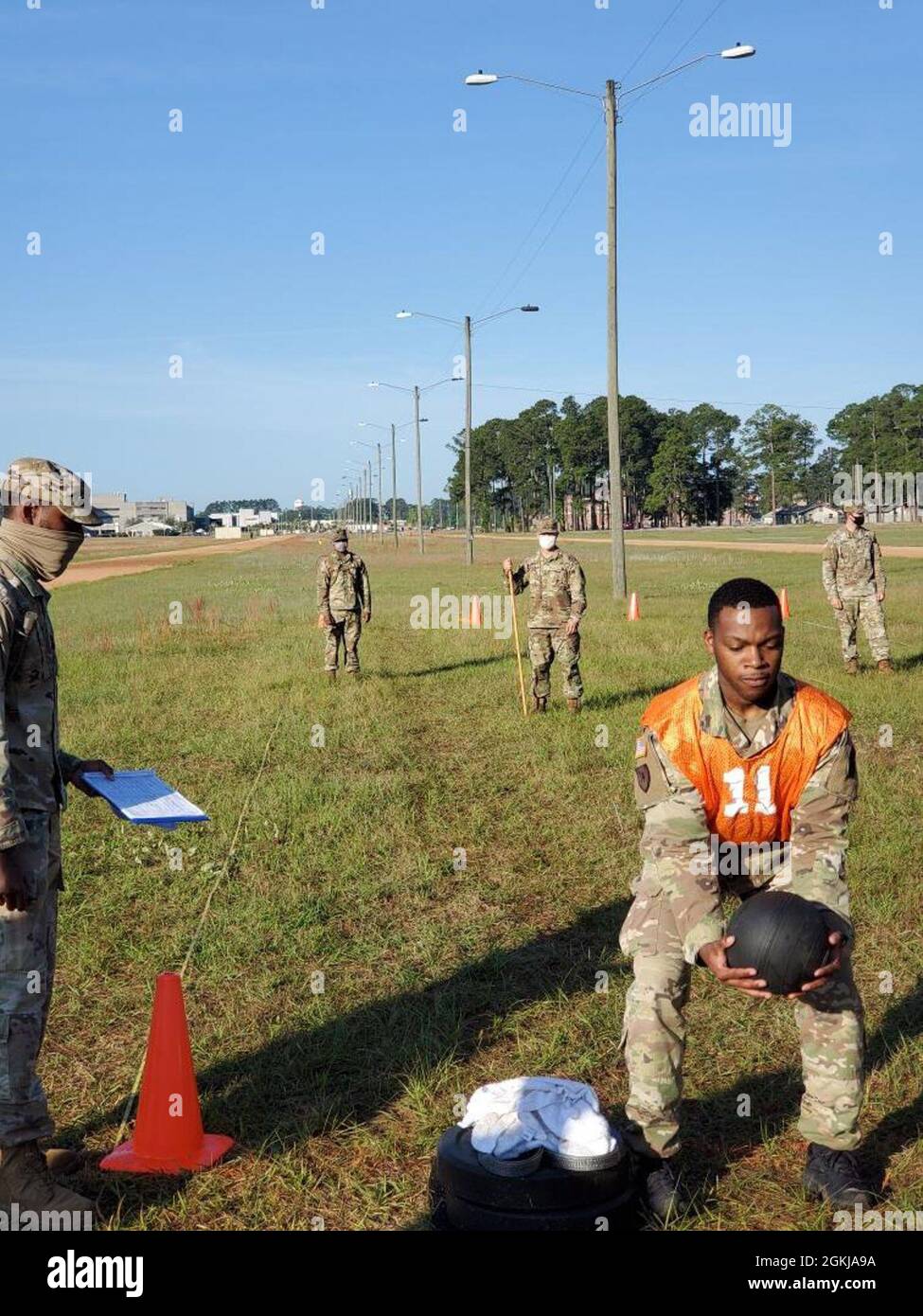 Best throw hi-res stock photography and images - Alamy