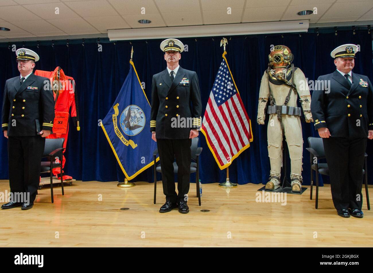 New escape trainer hi-res stock photography and images - Alamy