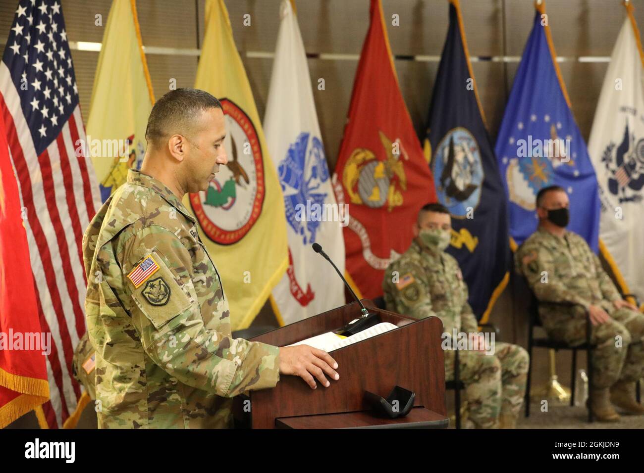 U S Army Lieutenant Colonel David Trailblazer Soldiers Don New Unit