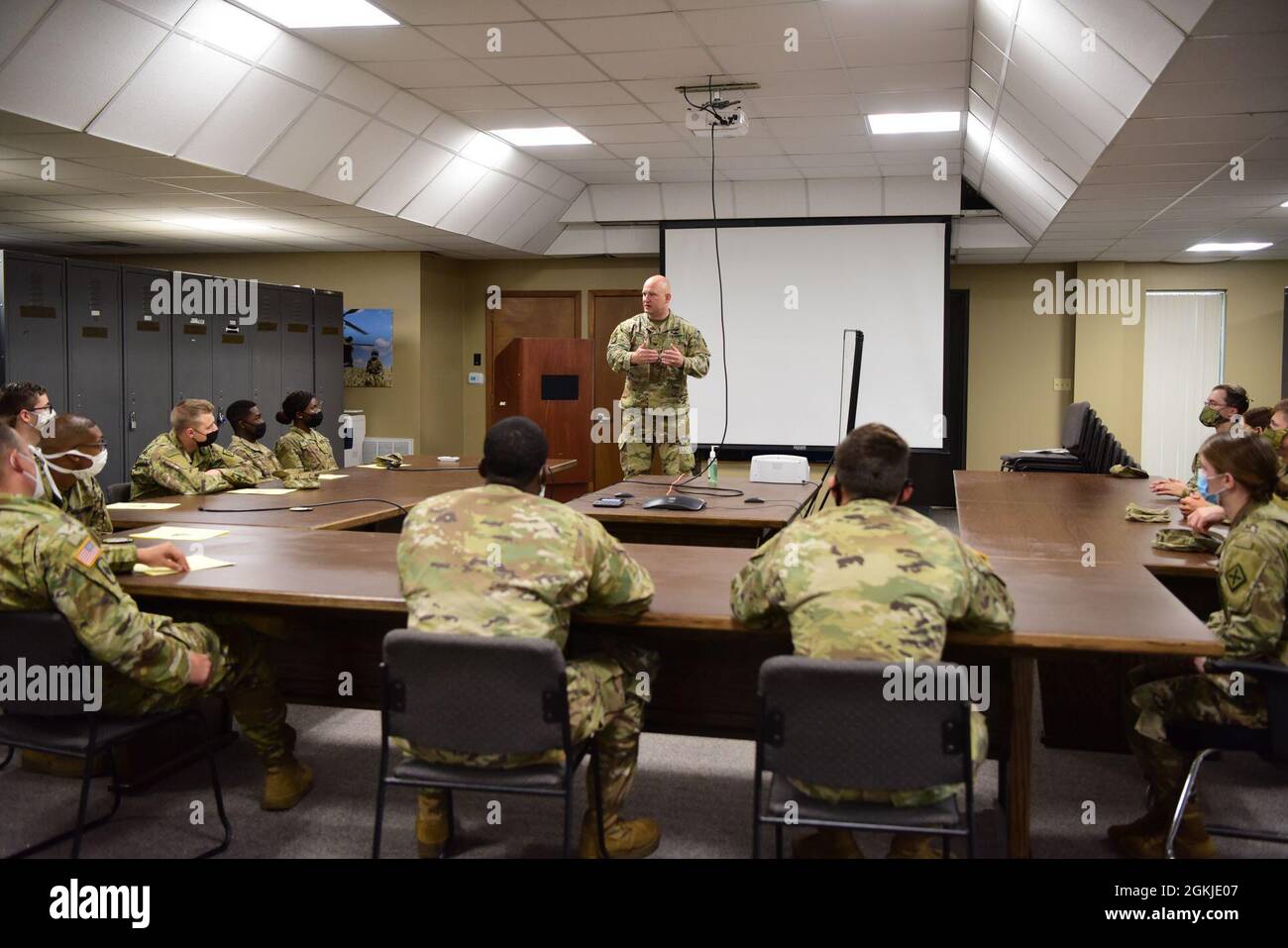 Stand down soldier hi-res stock photography and images - Alamy