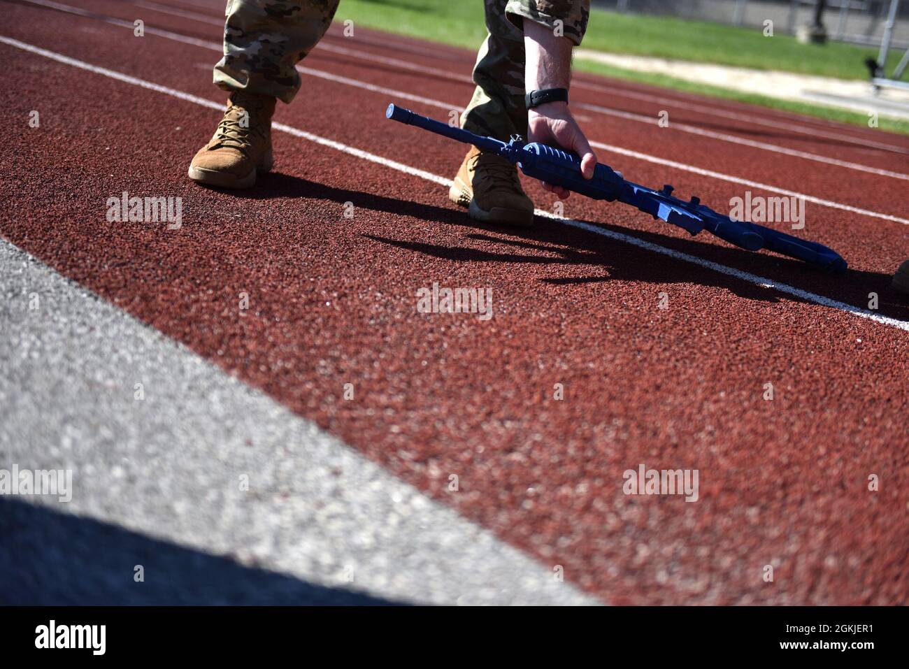 Staff Sgt. Vincent Aragona, 911th Security Forces Squadron patrolman ...