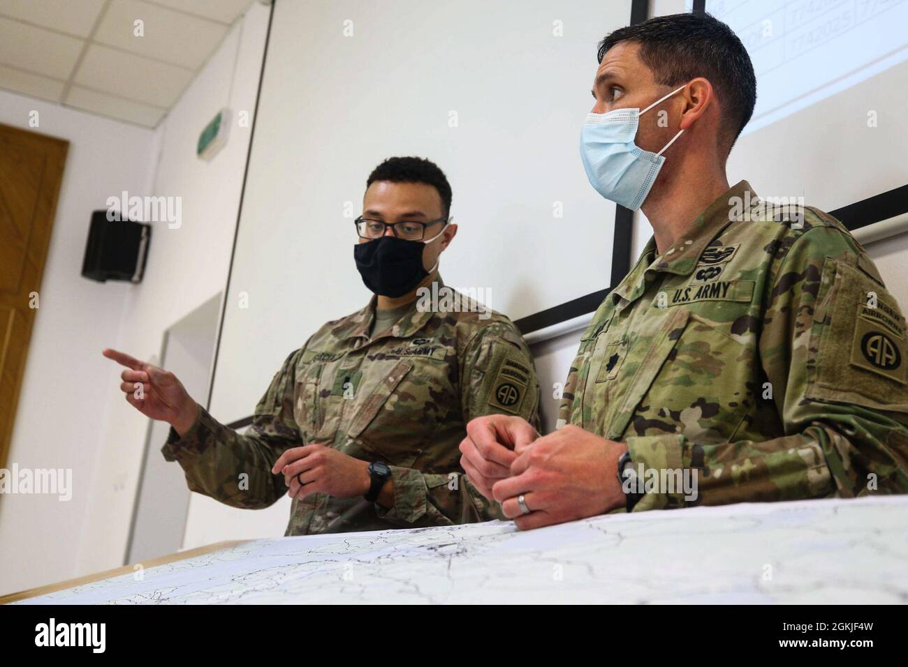 U.S. Army Paratroopers assigned to 82nd Airborne Division prepare ...
