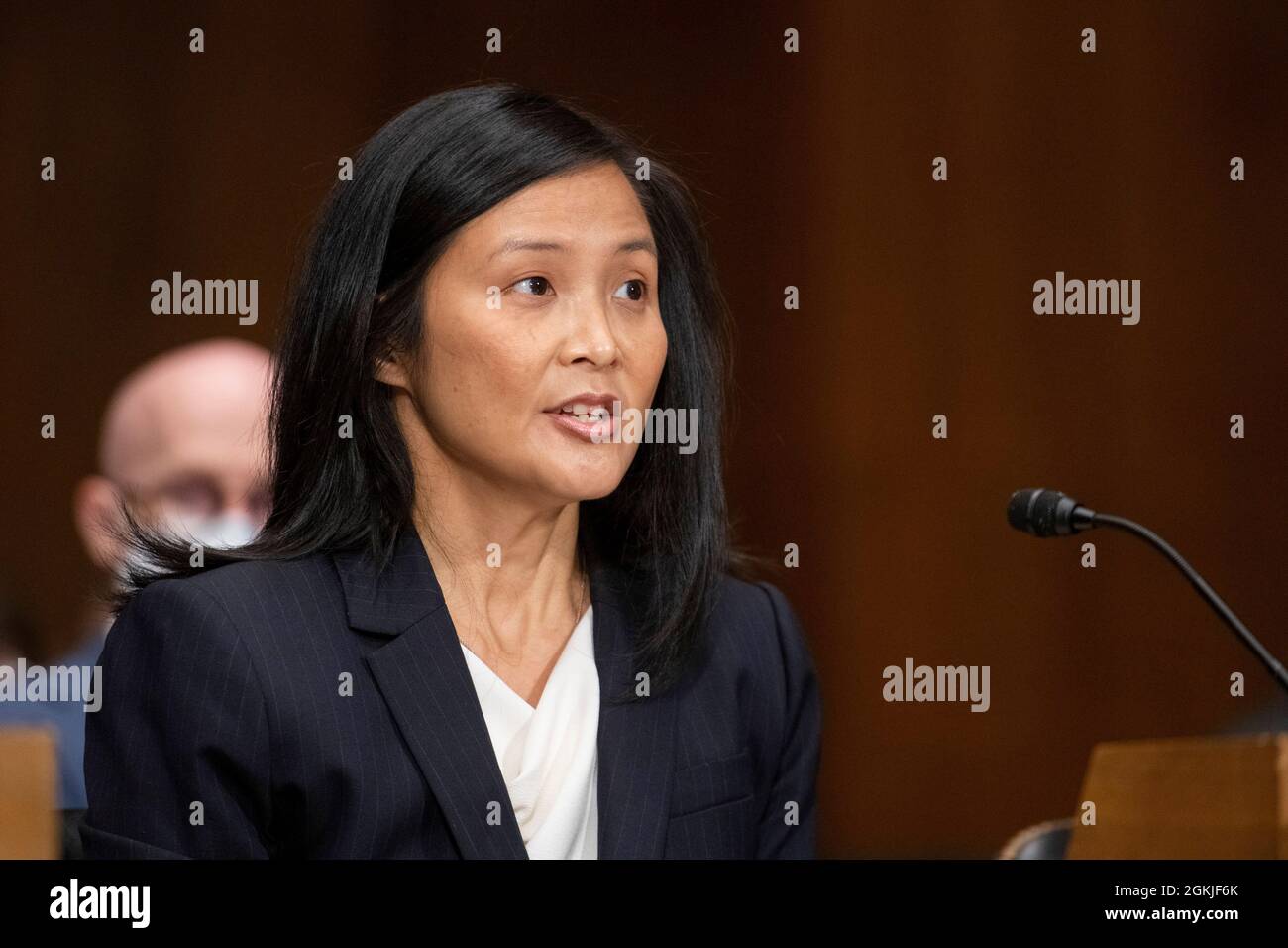 Jennifer sung hi-res stock photography and images - Alamy
