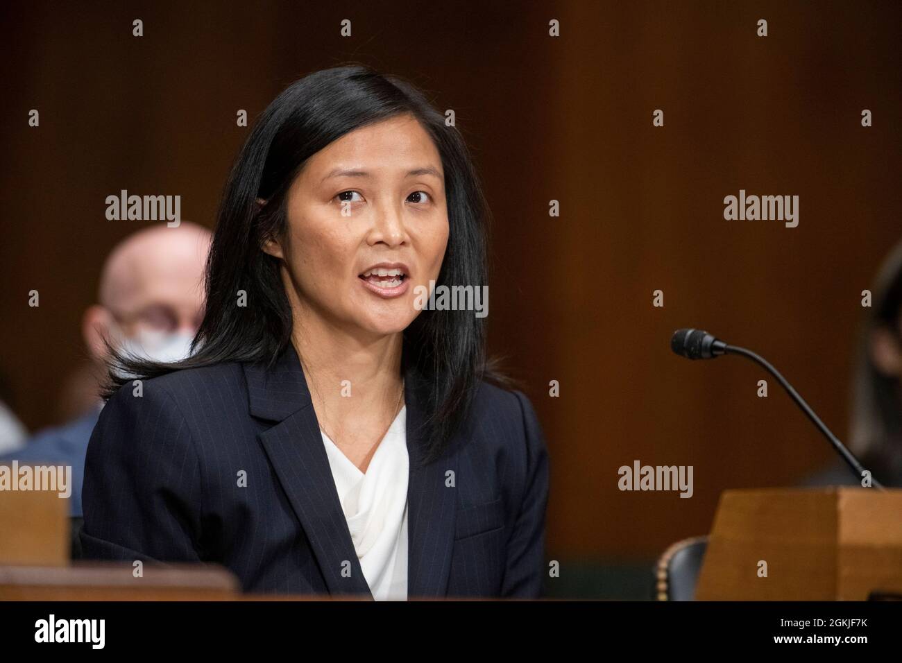 Jennifer sung hi-res stock photography and images - Alamy