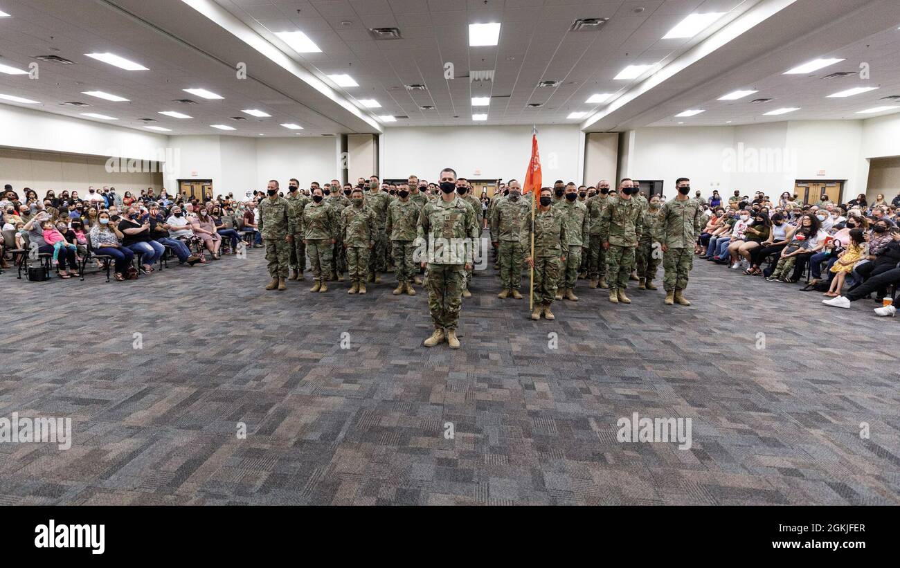 Battlefield communication systems hi-res stock photography and images ...