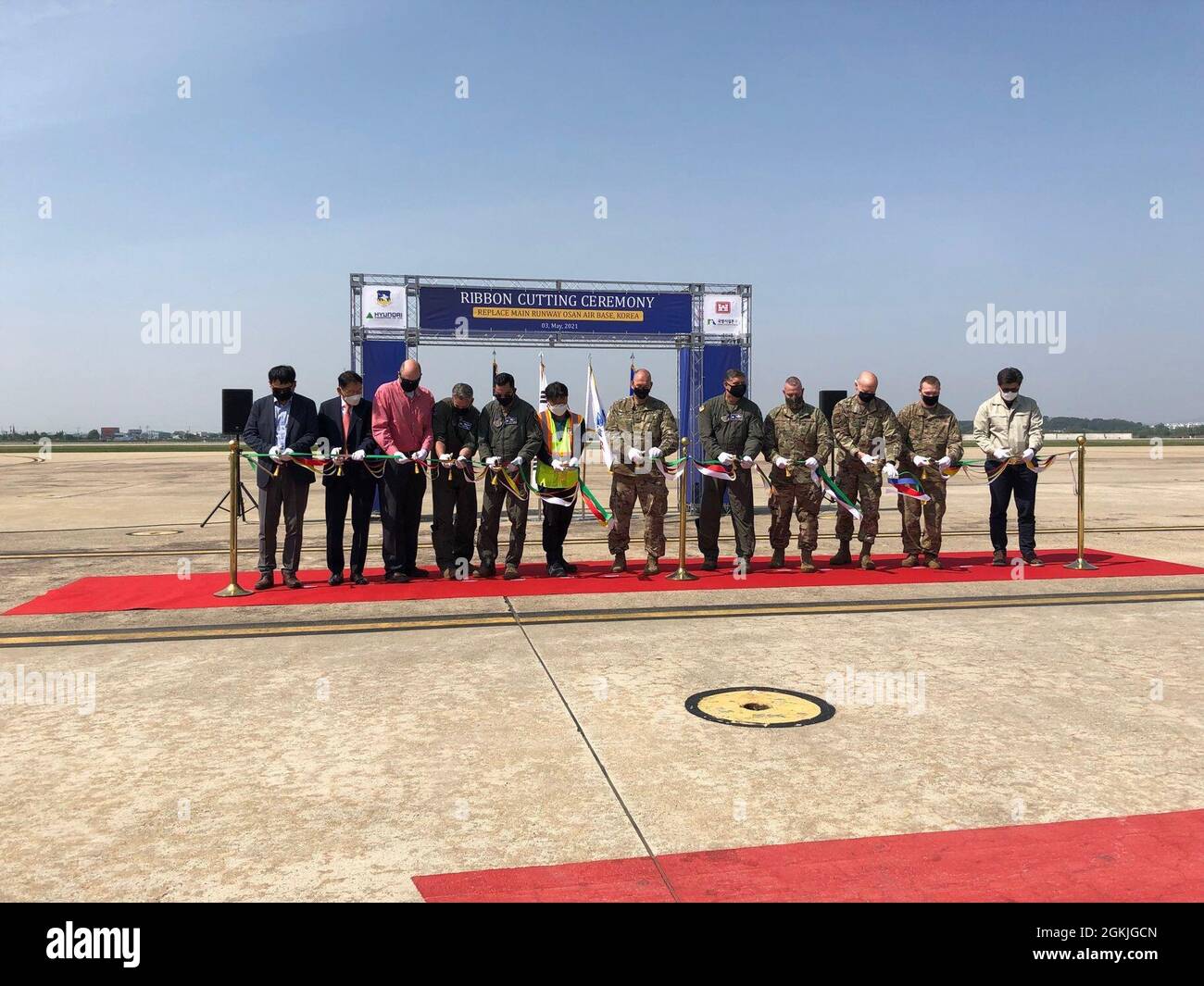 Col christopher crary hi-res stock photography and images - Alamy