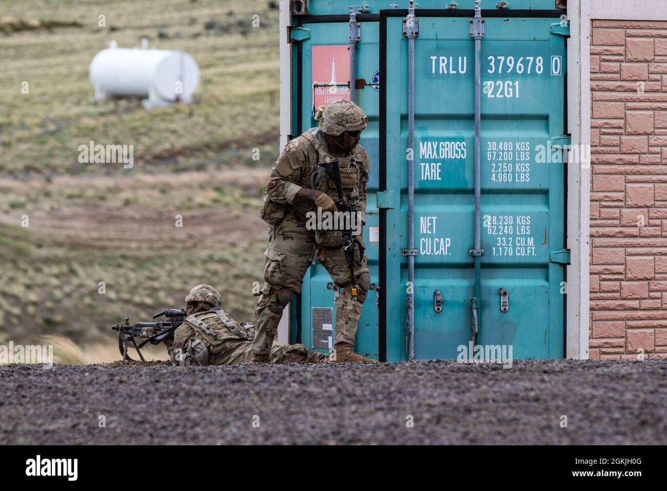 U.S. Army soldiers assigned to 1st Battalion, 17th Infantry Regiment ...