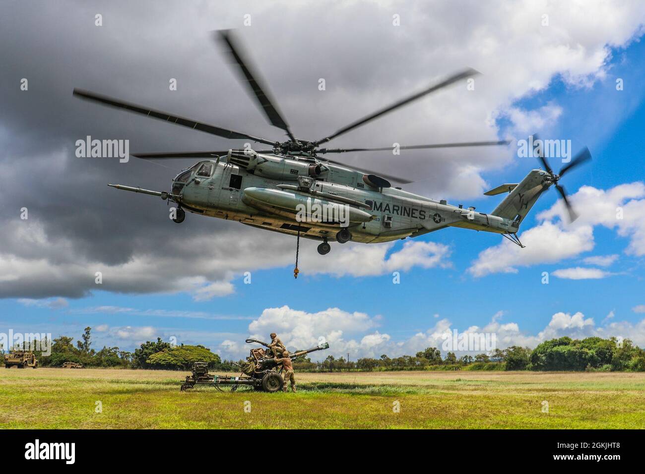 Schofield Barracks, HI — Soldiers from Bravo Battery, 2nd Battalion ...