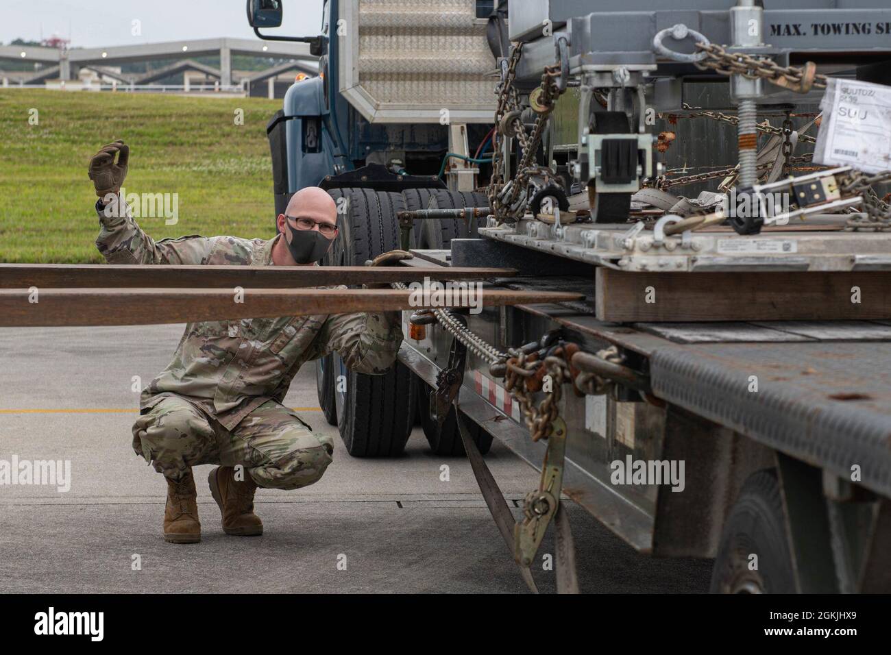 Senior Airman Robert Mears, a Vehicle Operations Control Center support ...