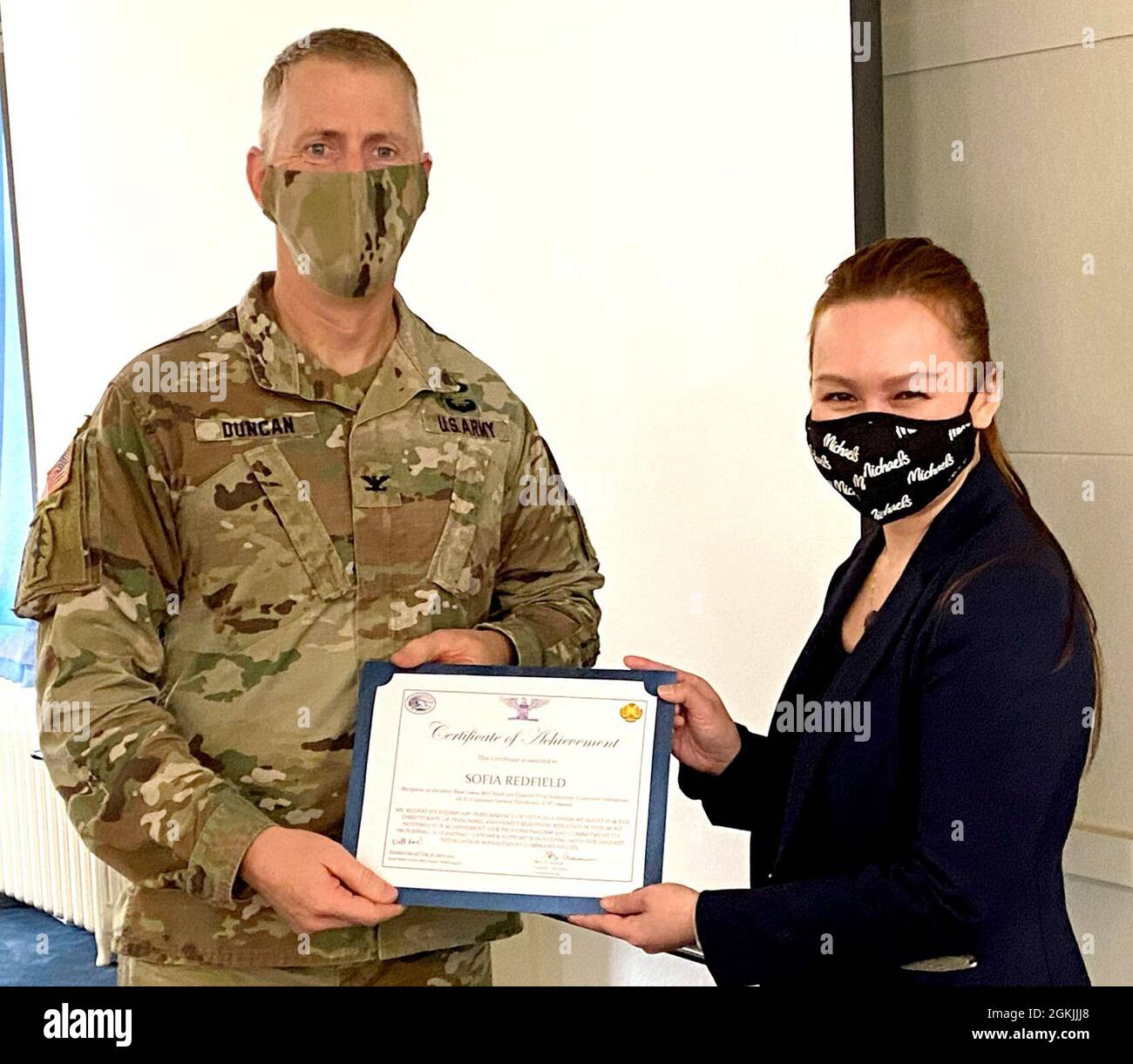 Joint base lewis mcchord garrison commander hi-res stock photography ...