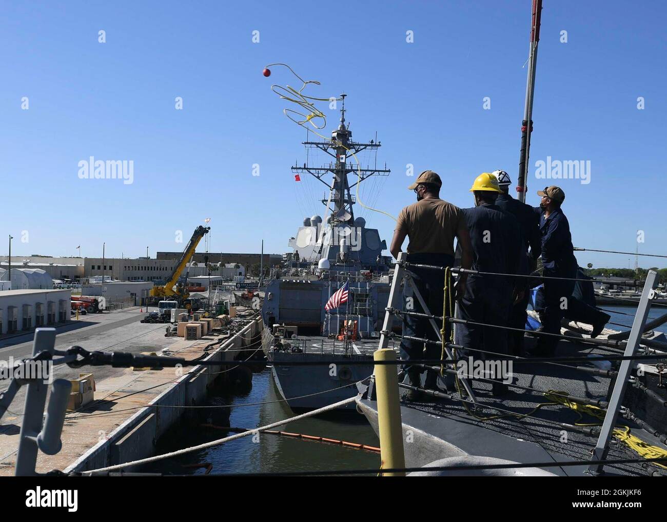 Heaving a led hi-res stock photography and images - Alamy