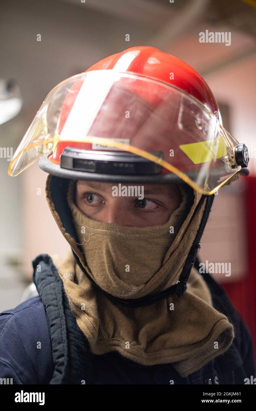 U.S. Navy Gas Turbine System Technician 3rd Class Dylan Bates, from ...