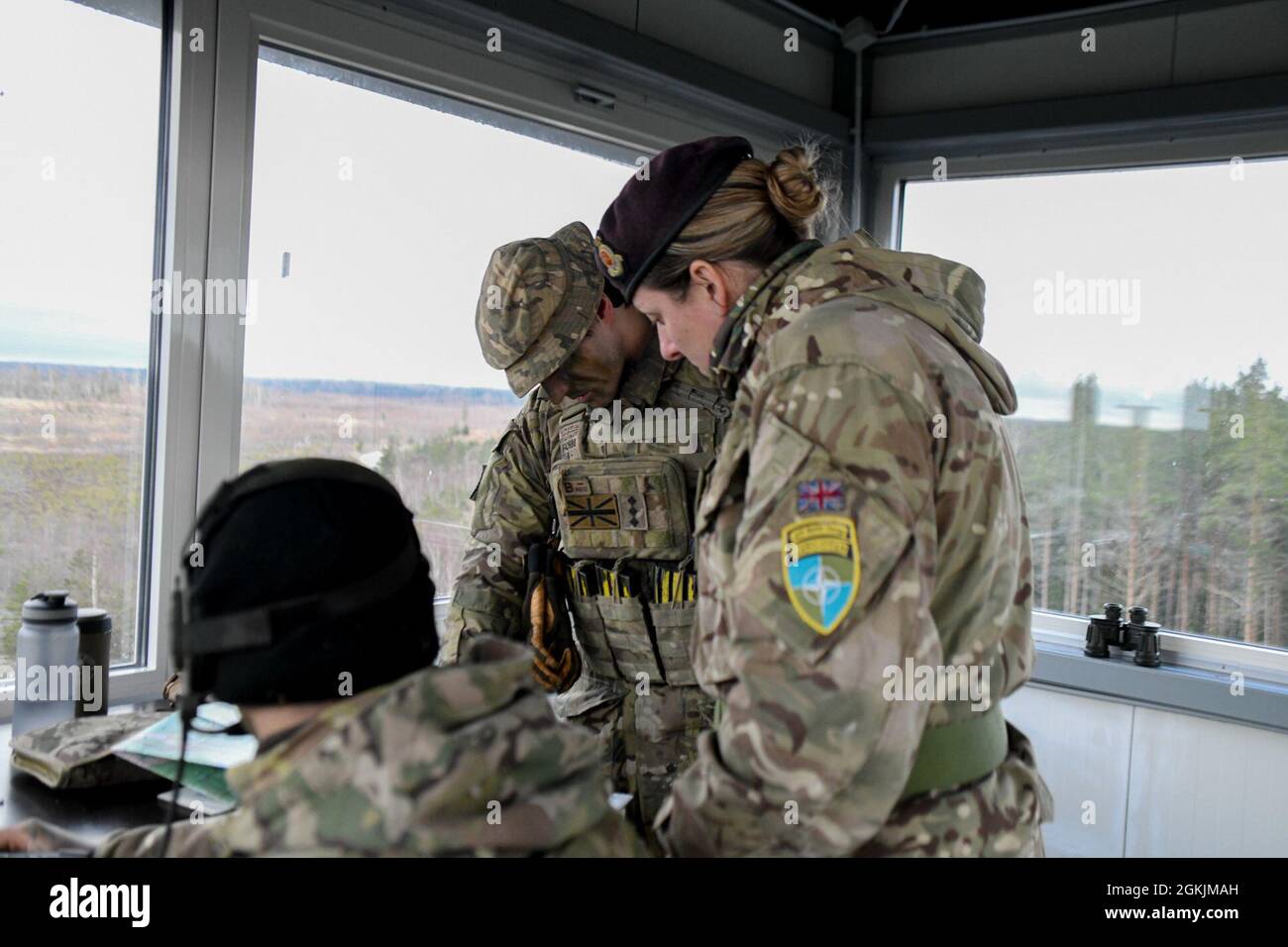 British soldiers assigned to Charlie Battery, 3rd Regiment, Royal Horse ...