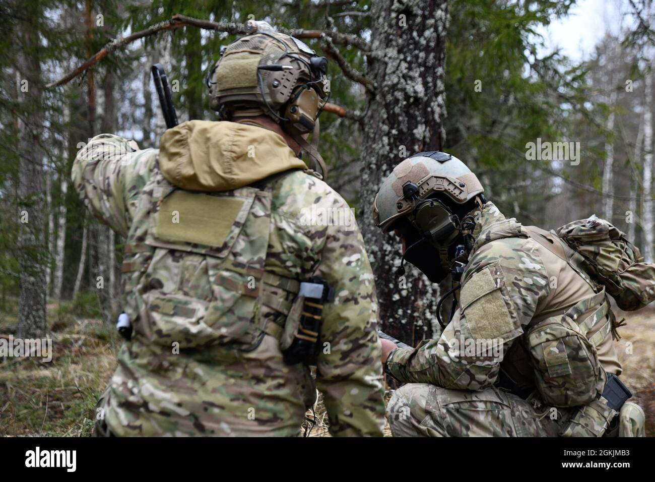 Multinational Joint Terminal Attack Controllers look for a stable ...