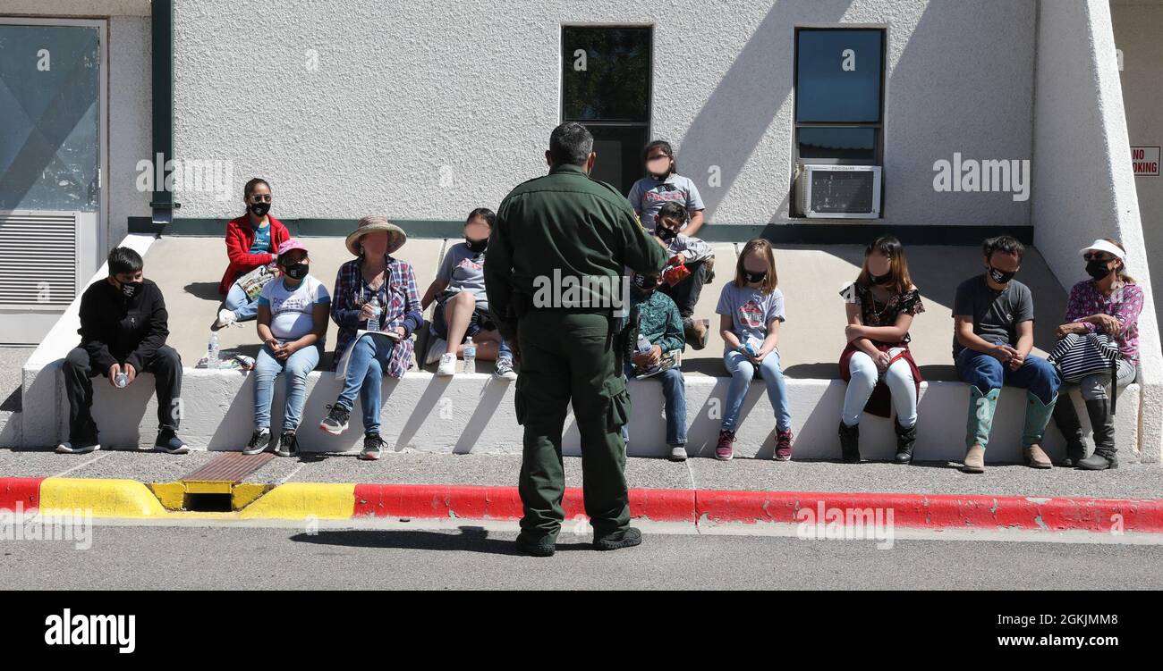A Big Bend Sector Border Patrol agent answers questions from school ...