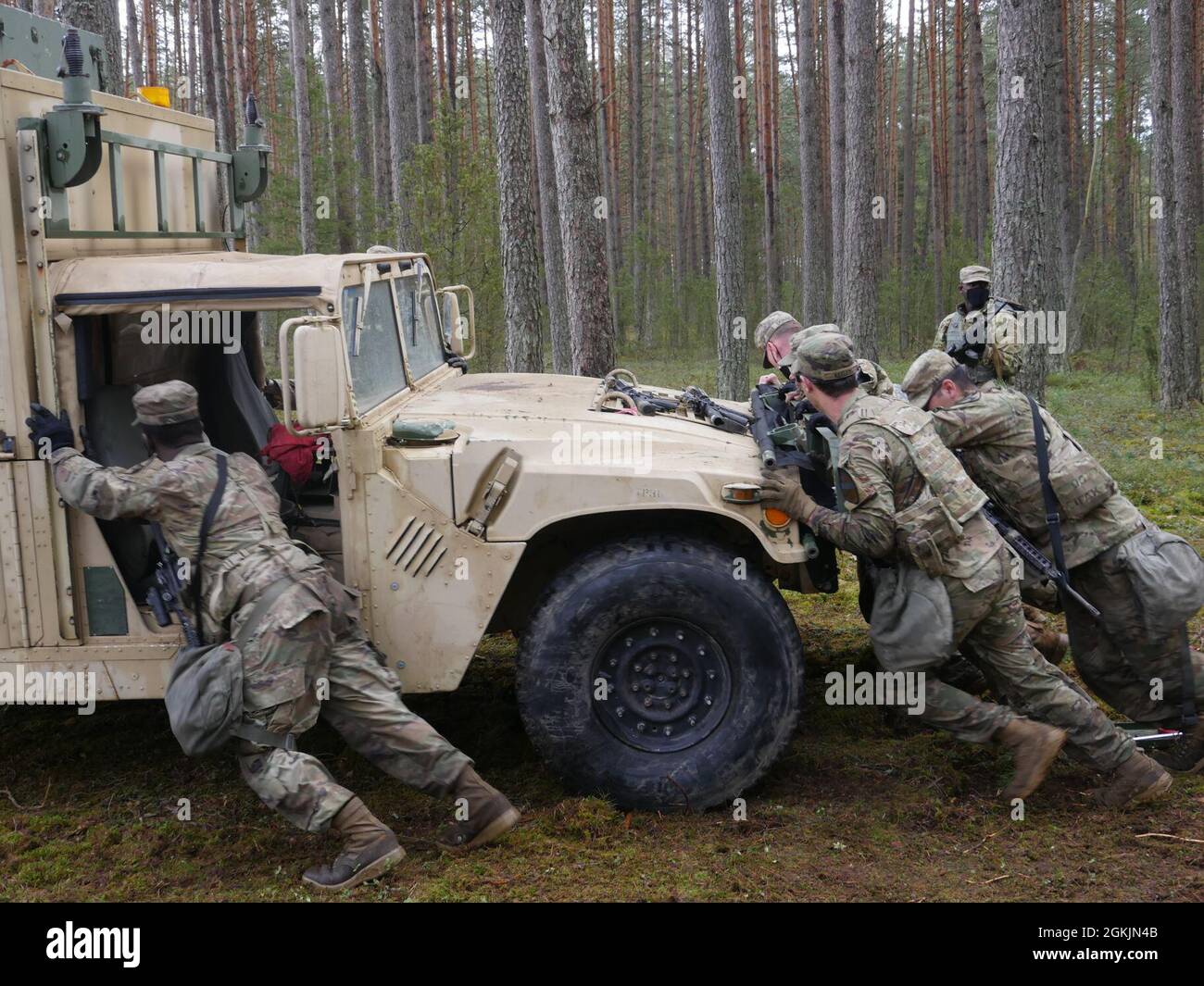 US Cavalry troopers from 2nd Battalion, 8th Cavalry Regiment, 1st ...