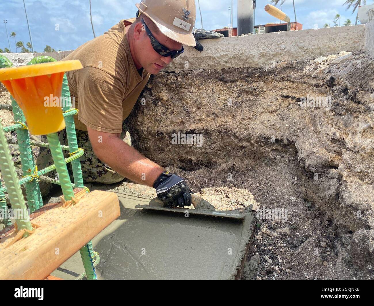 KWAJALEIN, Marshall Islands (May 5, 2021) Builder 2nd class Daniel Ream ...