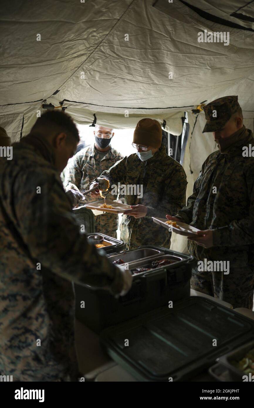 Combat logistics regiment 45 hi-res stock photography and images - Alamy