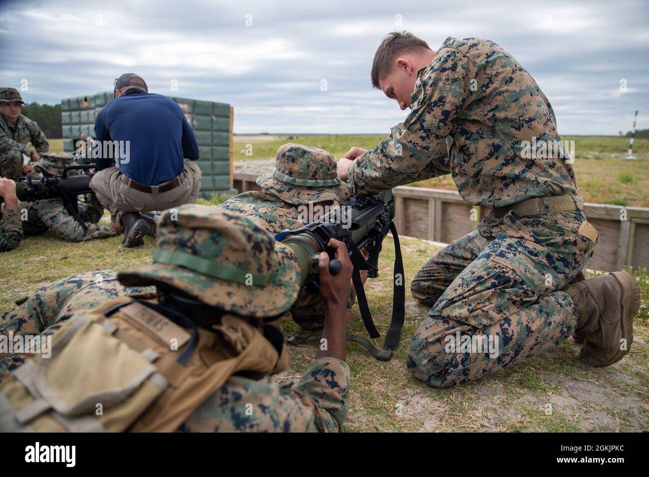 U.S. Marines with 1st Battalion, 2d Marine Regiment (1/2), 2d Marine ...