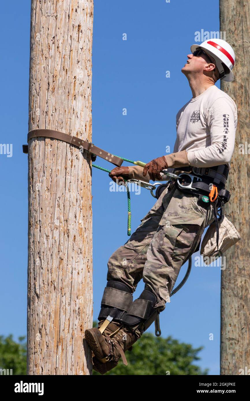 Staff Sgt. Sean Moody, with the 249th Engineer Battalion, Prime Power ...