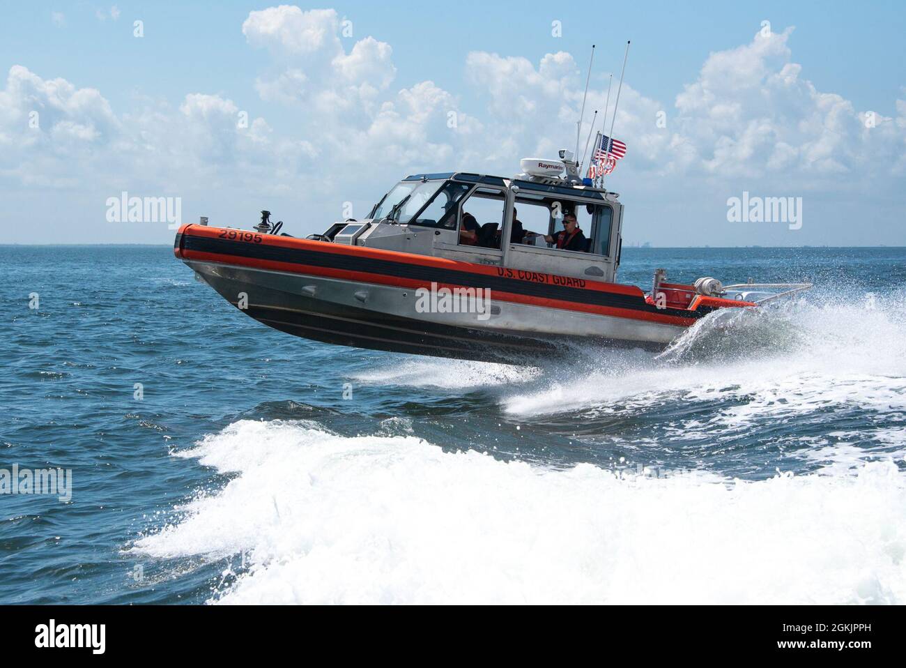 Coast guard 29 foot response boat small ii hi-res stock photography and ...