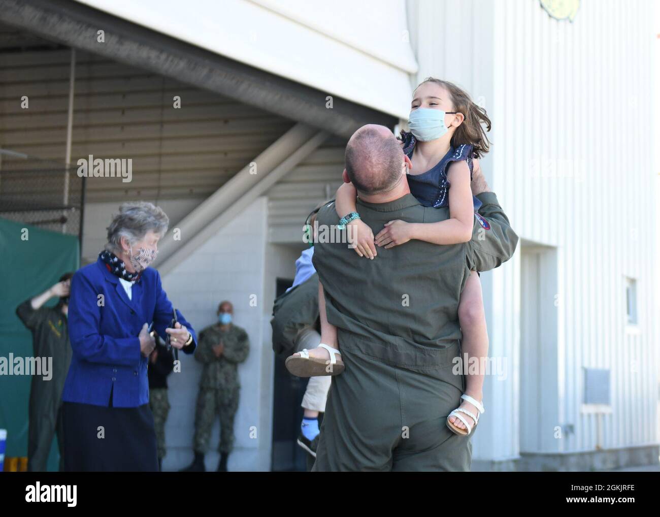 On-coming Commanding Officer Helicopter Sea Combat Squadron 11 (HSC-11 ...