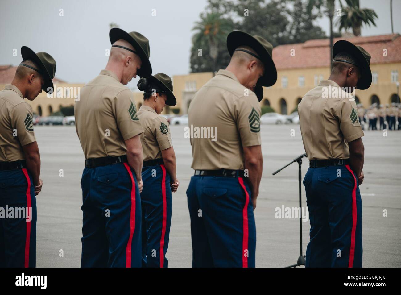 U.S. Marine Corps drill instructors with Lima Company, 3rd Recruit ...