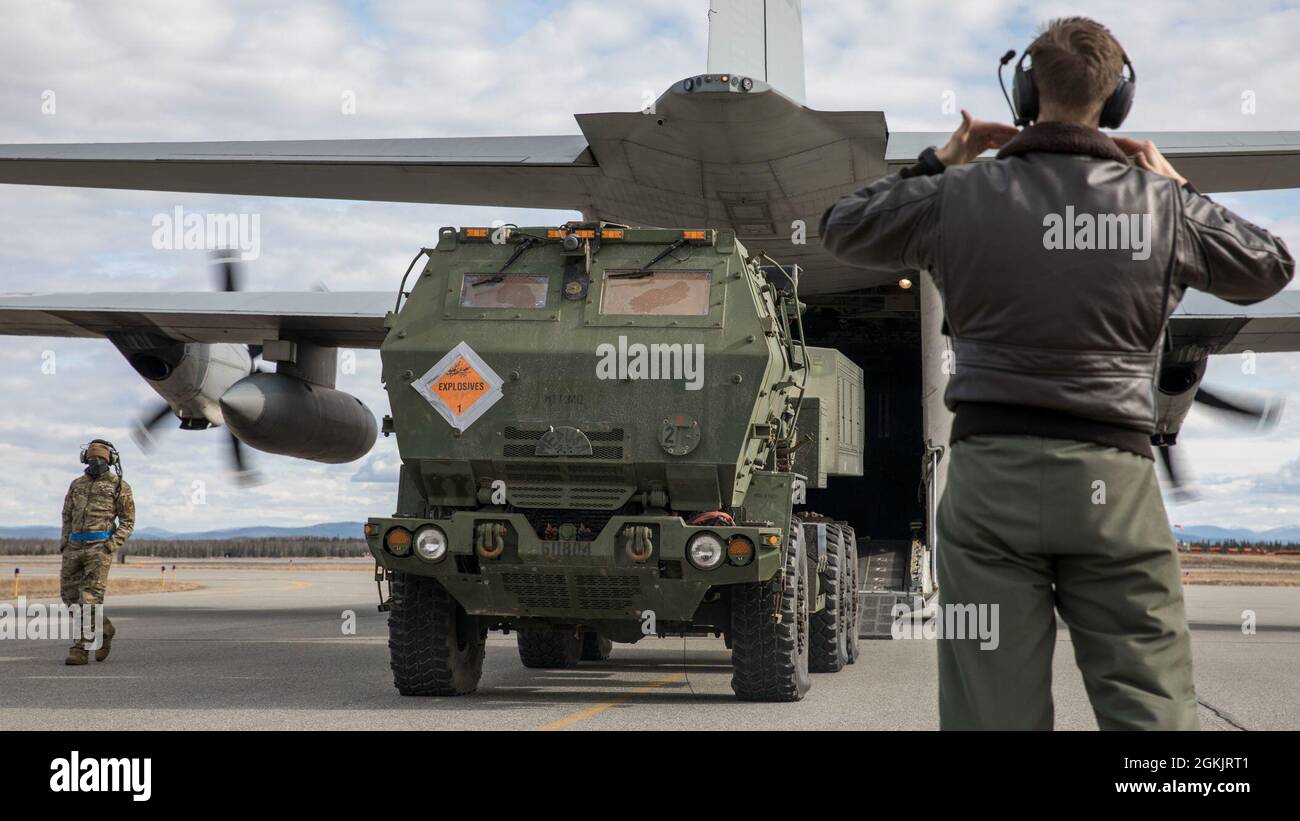 210505-M-BH827-1082 ALLEN ARMY AIRFIELD, ALASKA (May 5, 2021) - U.S ...