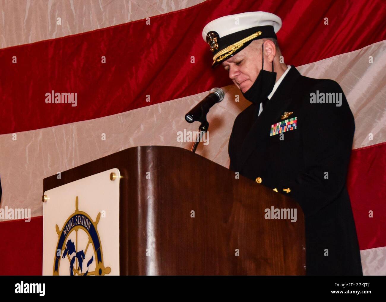 GREAT LAKES, Il. (May 7, 2021) Cdr. John Carter, chaplain, Naval ...
