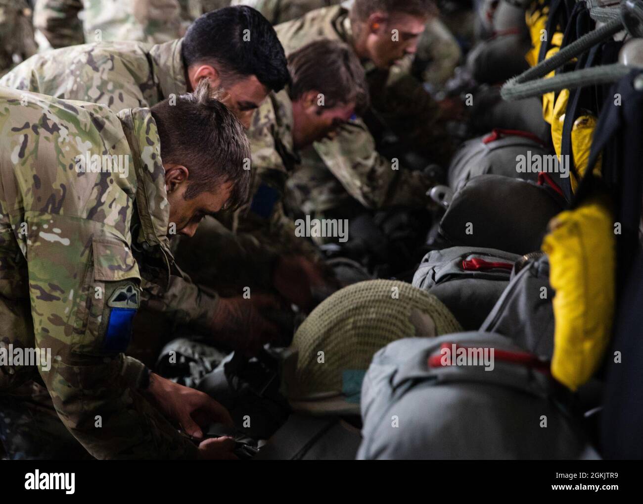 2nd battalion, parachute regiment hi-res stock photography and images ...