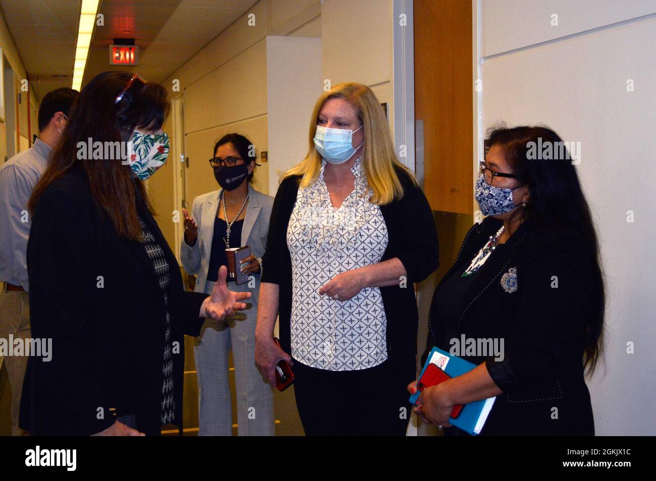Walter reed army institute of research hi-res stock photography and ...