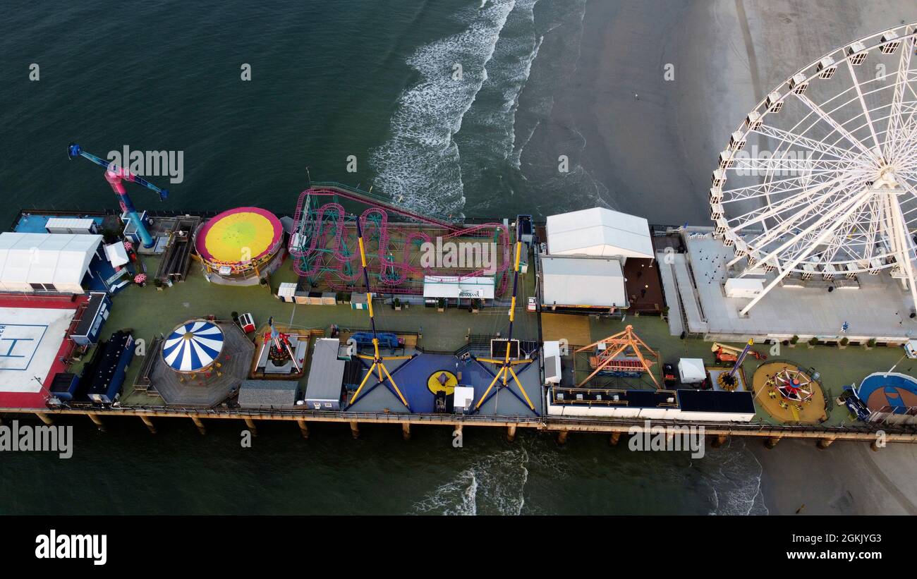 Aerial view of the Steel Pier in Atlantic City, NJ Stock Photo - Alamy