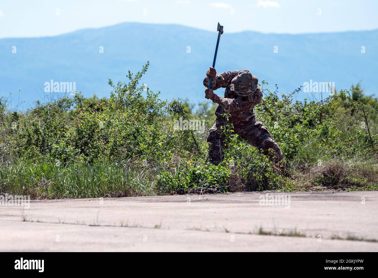 U.S. Air Force Maj. Stephen Parsons, 621st Mobility Support Operations ...