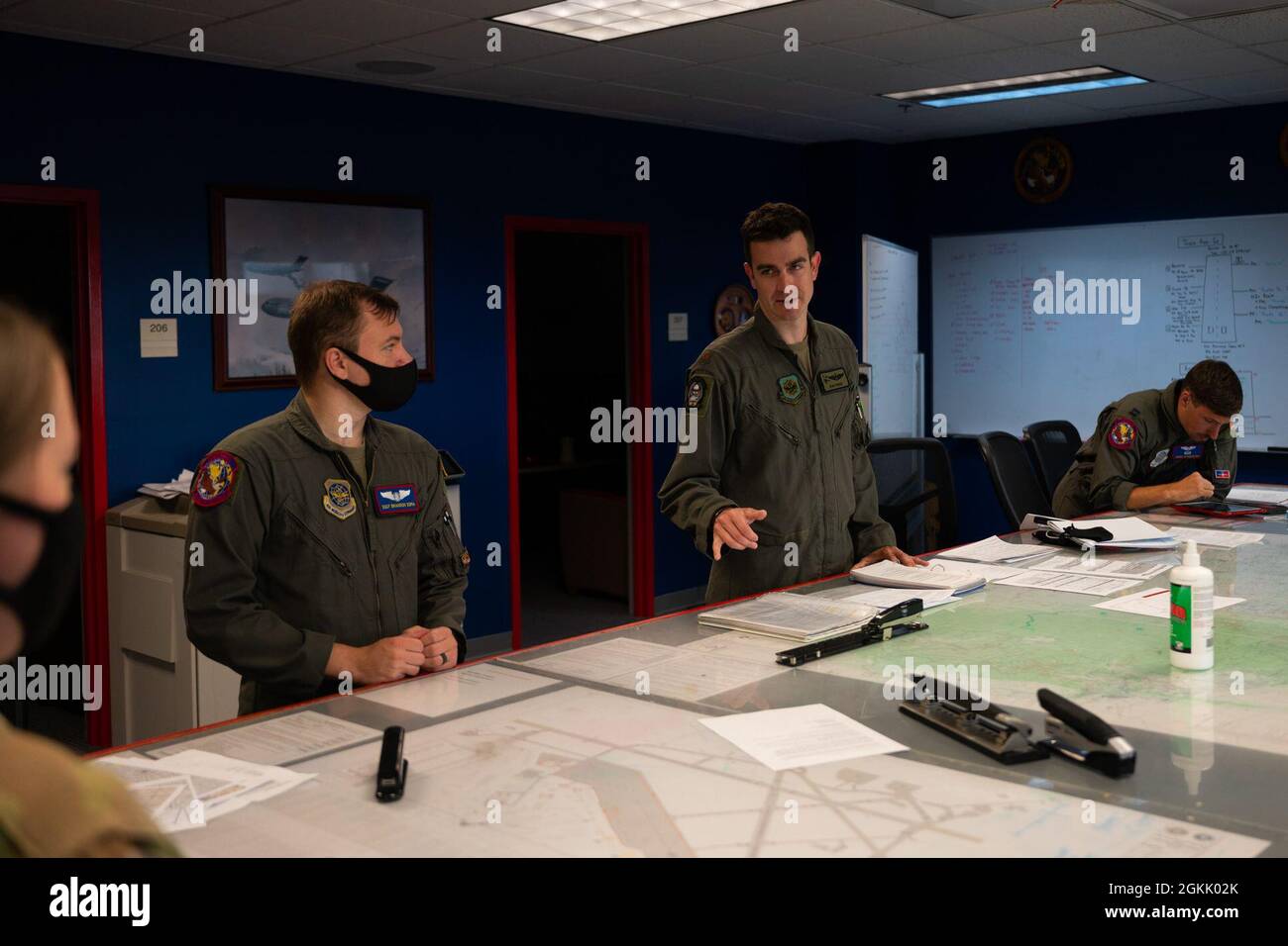 Mission readiness brief hi-res stock photography and images - Alamy