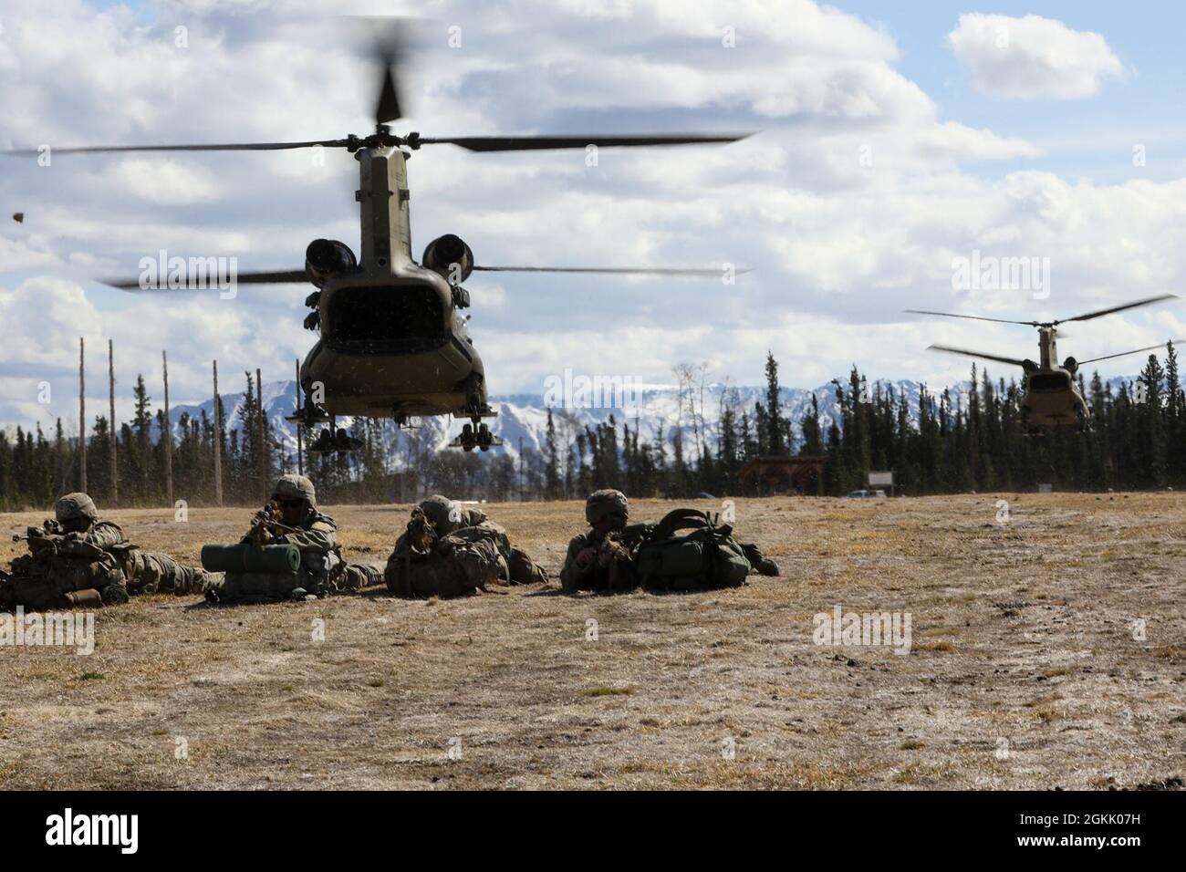 Paratroopers with 1st Battalion, 501st Parachute Infantry Regiment, 4th ...