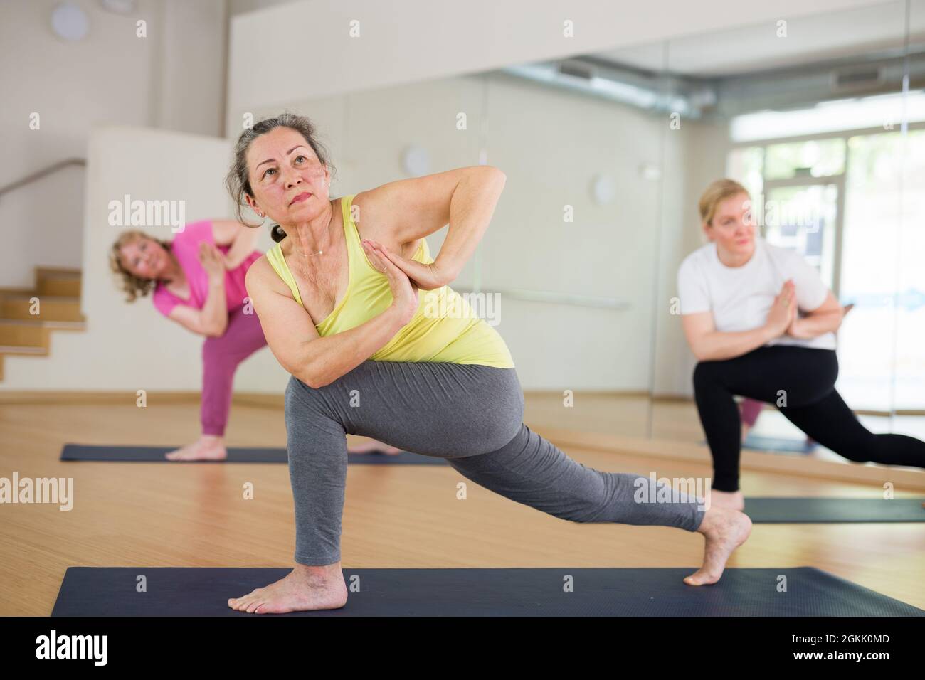 Back extended pose hi-res stock photography and images - Alamy