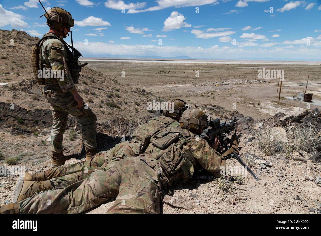 Paratroopers from the 82nd Airborne Division, 1st Battalion 508th ...