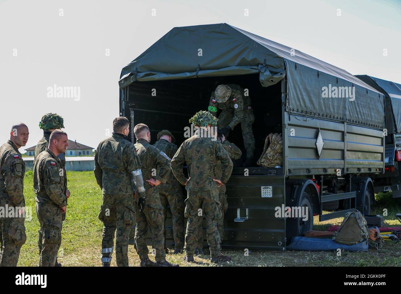 Polish soldiers assigned to the 16th Airborne Battalion receive ...