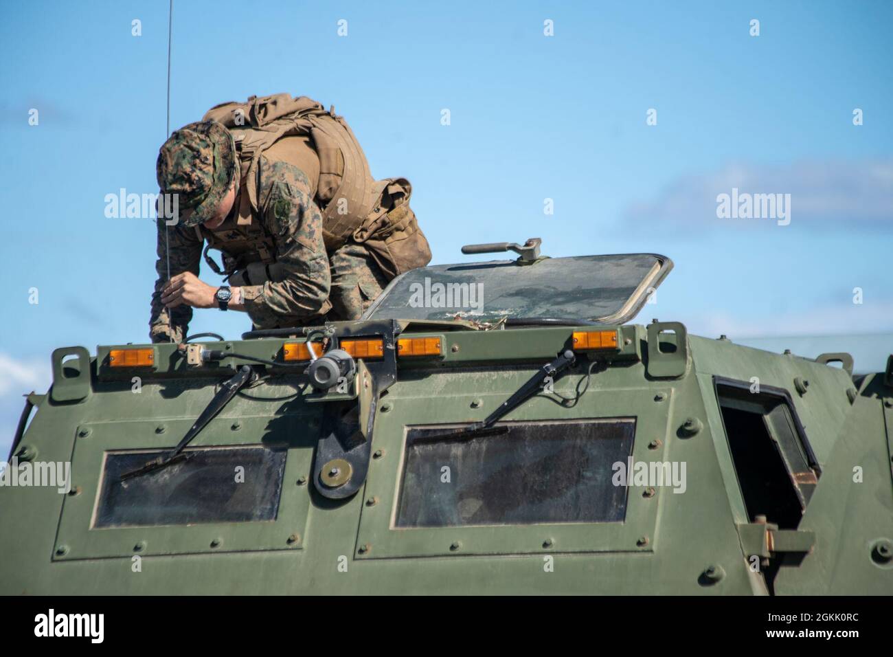 210510-M-QM580-1176 ALLEN ARMY AIRFIELD, ALASKA (May 10, 2021) – U.S ...