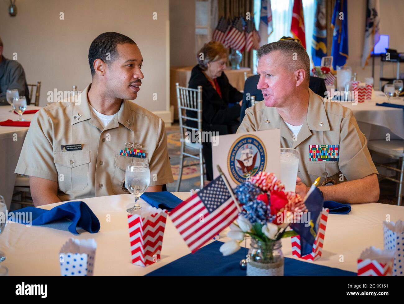 Our community salutes hi-res stock photography and images - Alamy