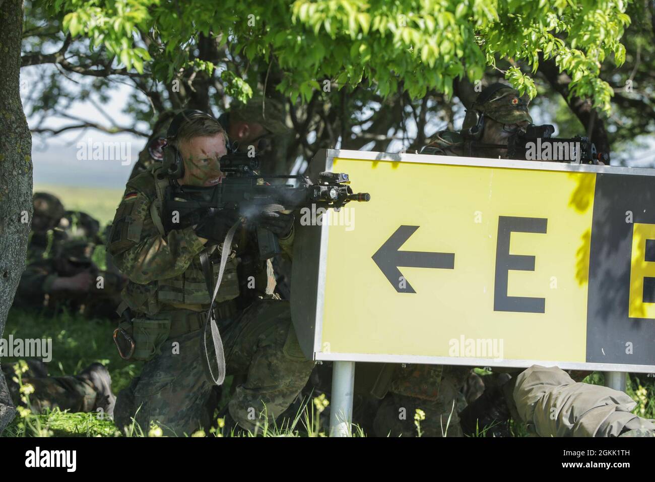 Soldiers from Germany Army engage simulated opposing forces during ...
