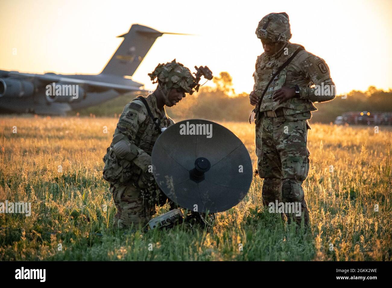 U.S. Army Spc. Trashon Marshall and Spc. Aaron Smith, BEB C Co, 173rd ...