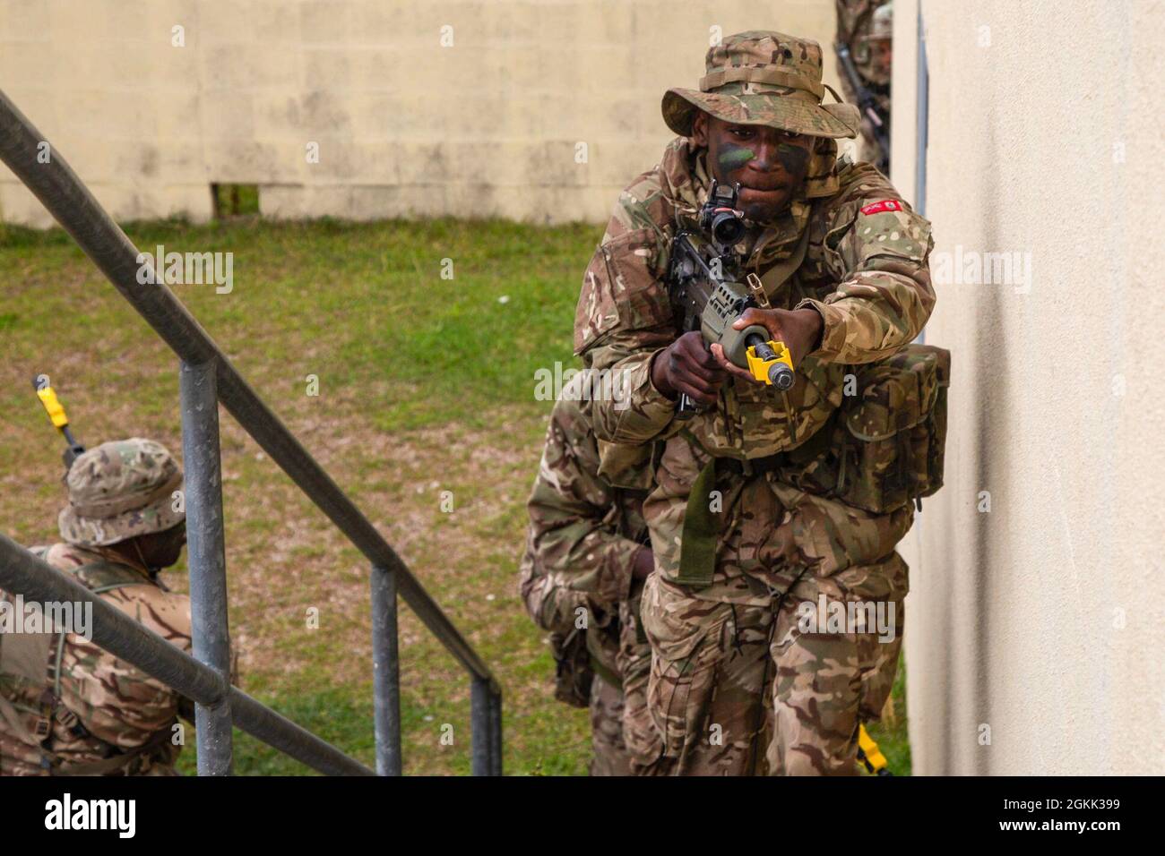 Royal bermuda regiment hi-res stock photography and images - Alamy