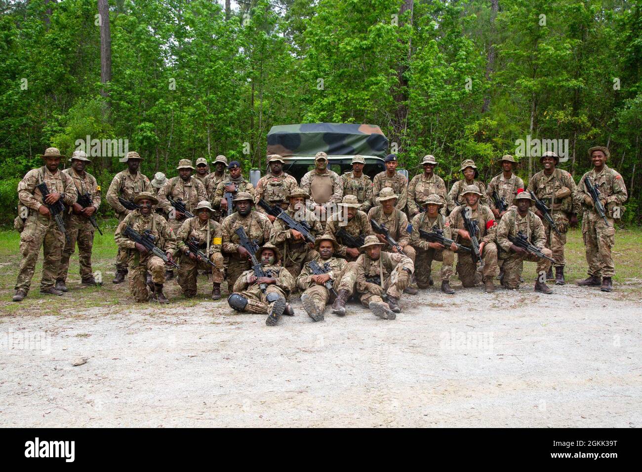 Royal Bermuda Soldiers pose for a photo after conducting Military ...
